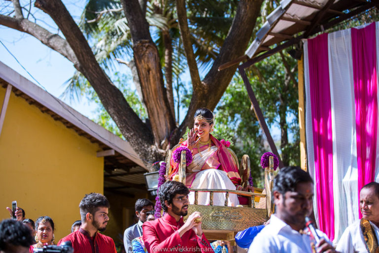 Neha & Anand - Vivek Krishnan